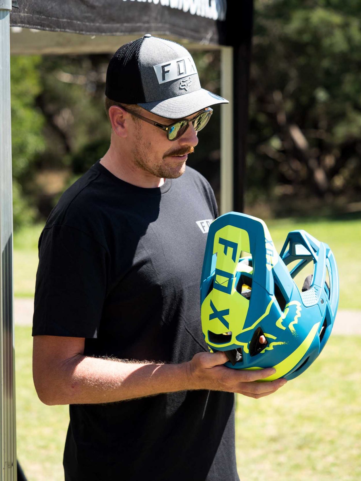 Fox reveal their new Pro Frame helmet! - [R]evolution MTB