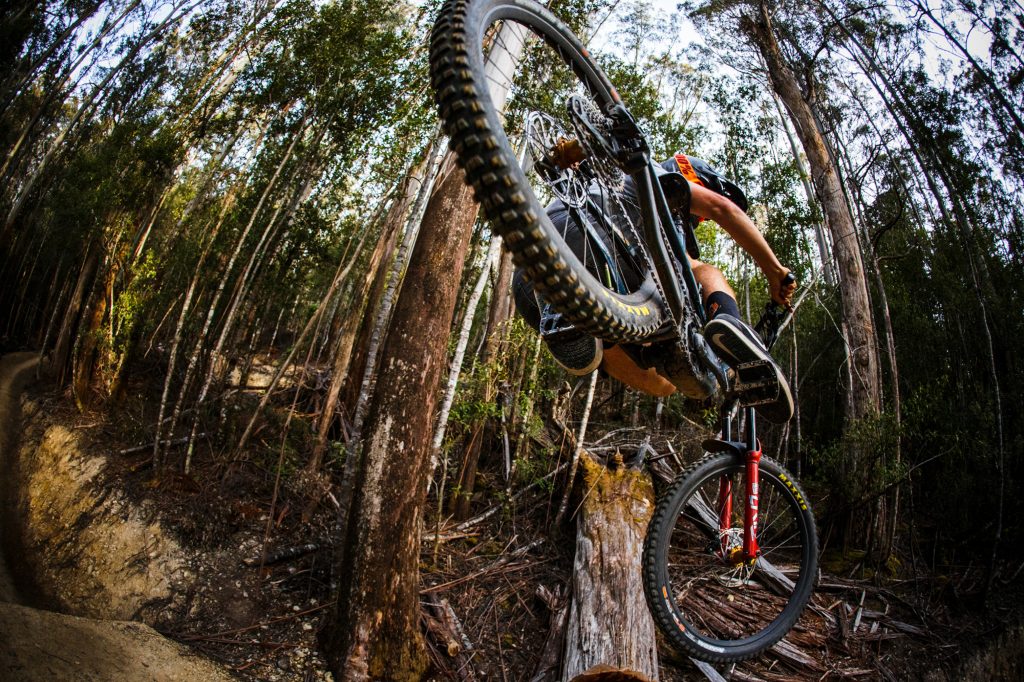 MUST WATCH // Remember this name: Dan Booker! – [R]evolution MTB
