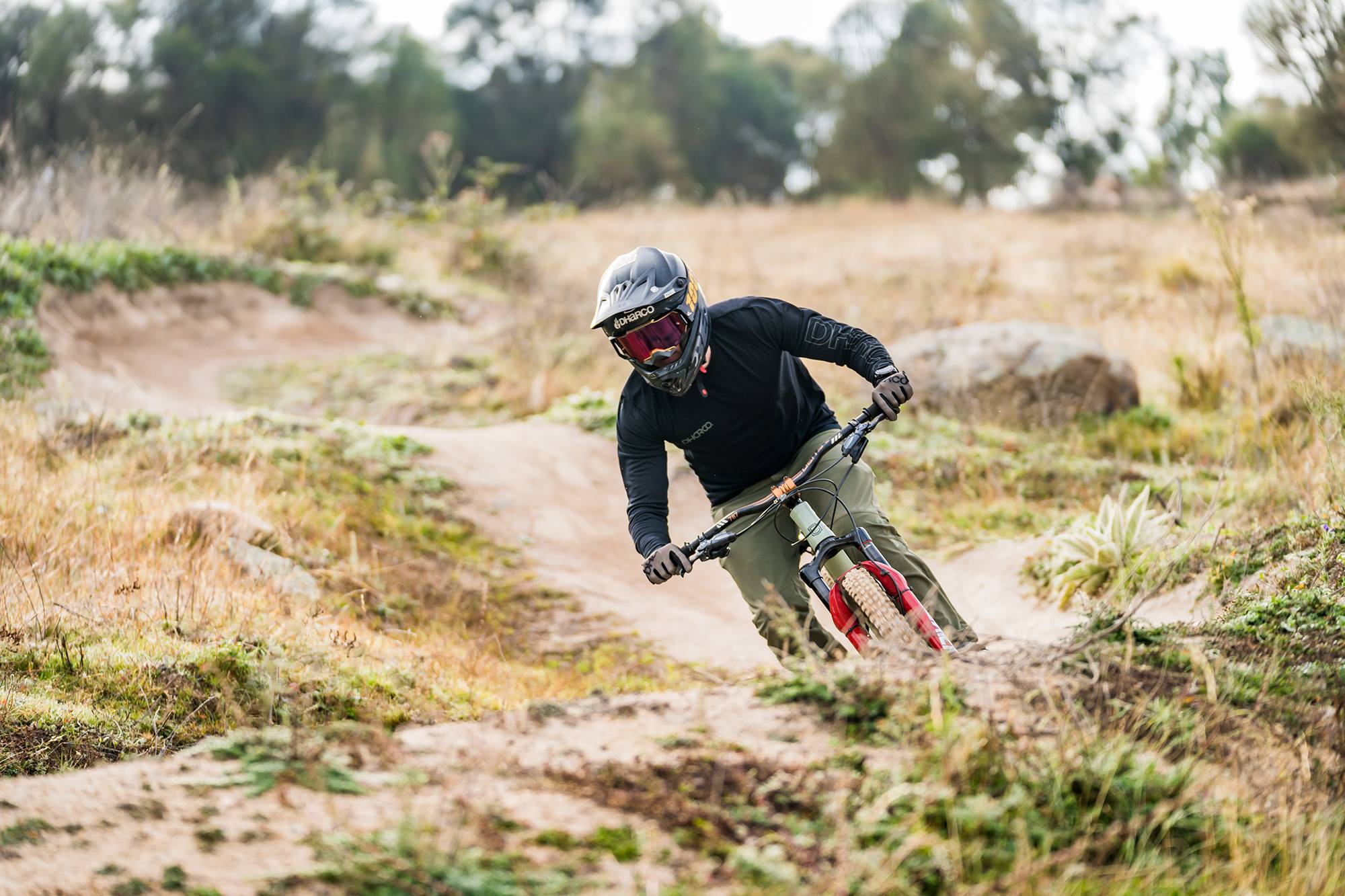 Master Class // Railing Switchbacks with Timmy Eaton! – [R]evolution MTB