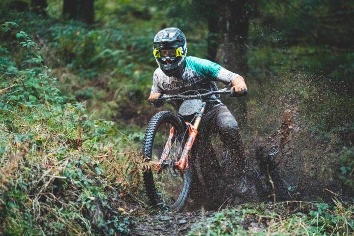 Ronan Dunne // Doing Dangerous Stuff Safely - [R]evolution MTB