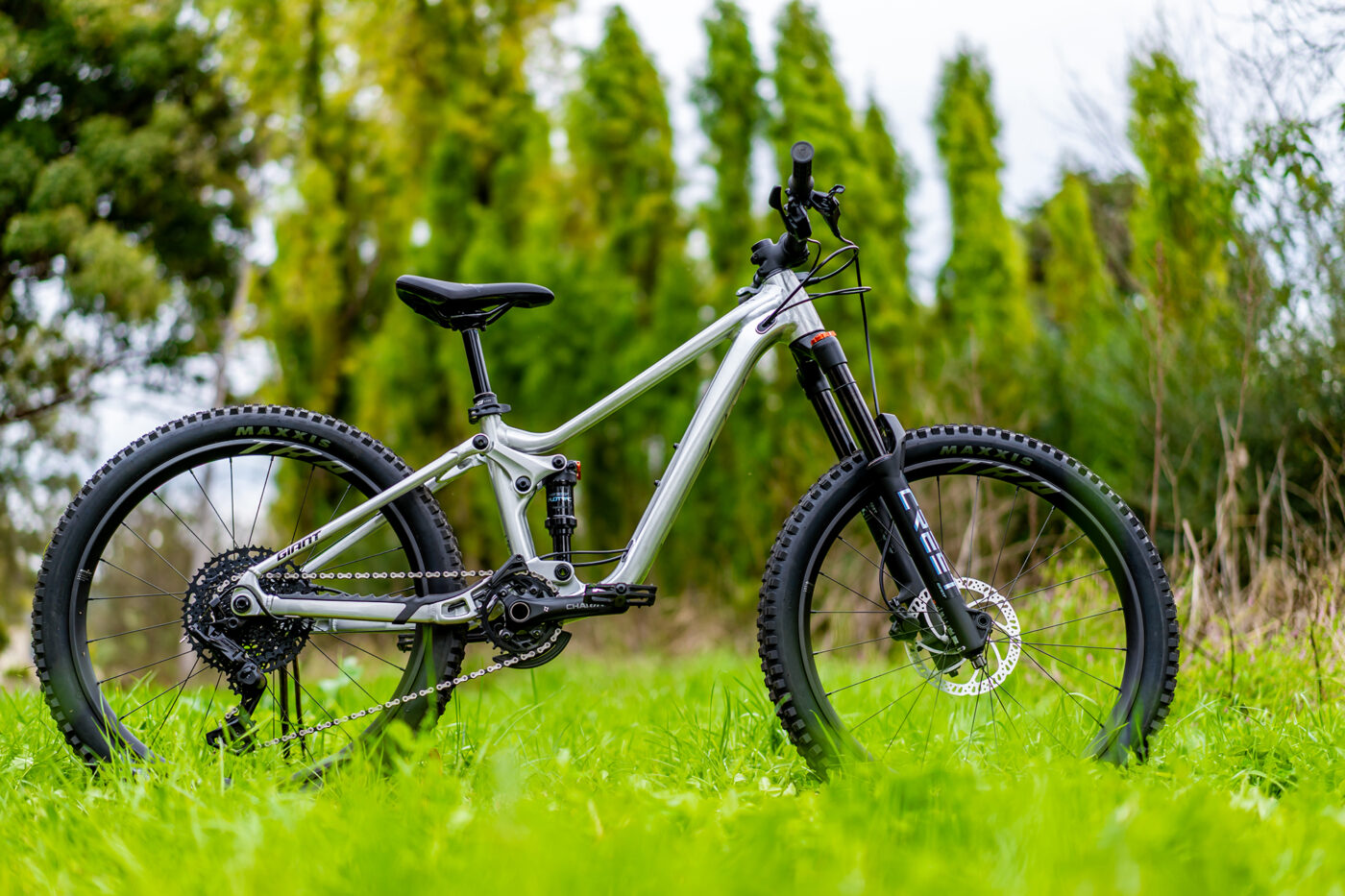 Jackson Goldstone’s Santa Cruz V10.8 (available now as a production ...